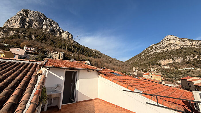 Maison à vendre - Saint-Jeannet - 3 pièces - 2 chambres