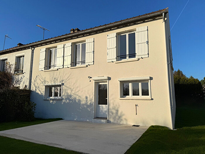 Maison à louer - Courteuil - 5 pièces - 4 chambres