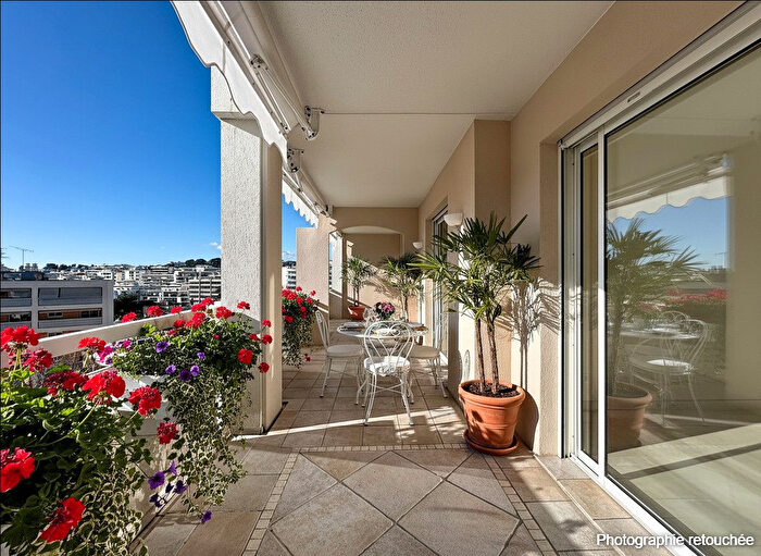 Appartement à vendre - Le Cannet, Bas Cannet - 4 pièces - 3 chambres