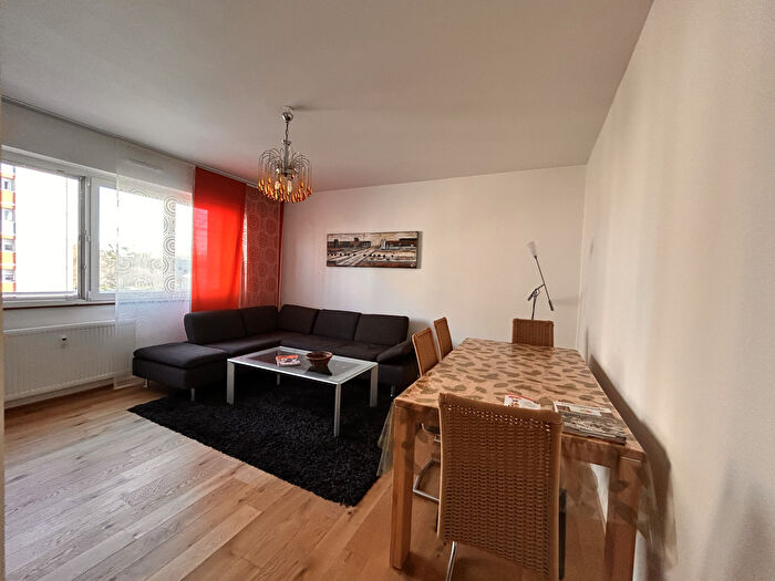 Appartement à louer - Strasbourg, LEsplanade, Citadelle - 3 pièces - 2 chambres