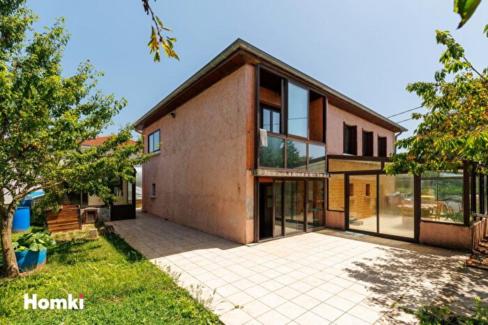 Mions : Maison 8 pièces à vendre