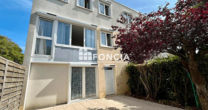 Appartement à vendre - Coignières - 4 pièces