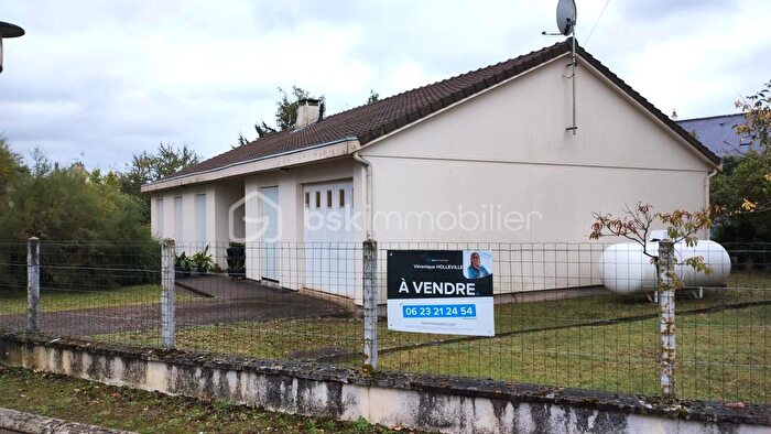 Maison à vendre - Nazelles-Négron - 6 pièces - 4 chambres