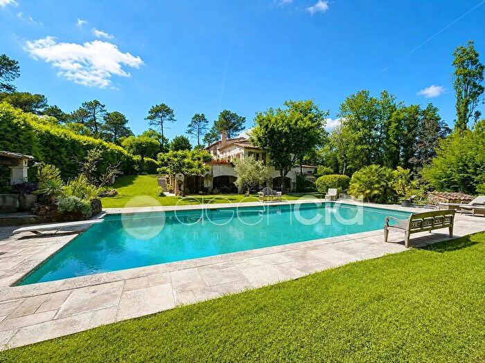 Valbonne, Bourerelle, Saint-Hélène, Font Martine - Maison 7 pièces à vendre