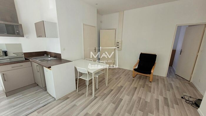 Appartement à louer - Lille, Wazemmes - 2 pièces - 1 chambre