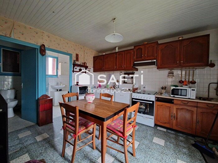 Maison 4 pièces à vendre à Voussac