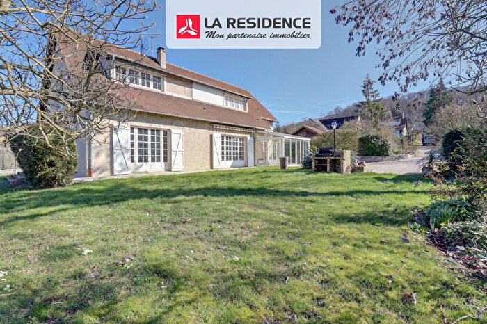 Maison à vendre - Villiers-Saint-Frédéric - 8 pièces - 5 chambres