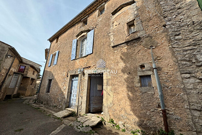 Maison à vendre - Saint-Trinit - 2 pièces - 1 chambre