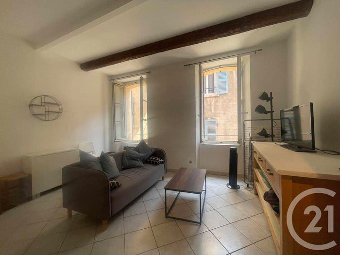 Appartement 1 pièce à Toulon, à louer