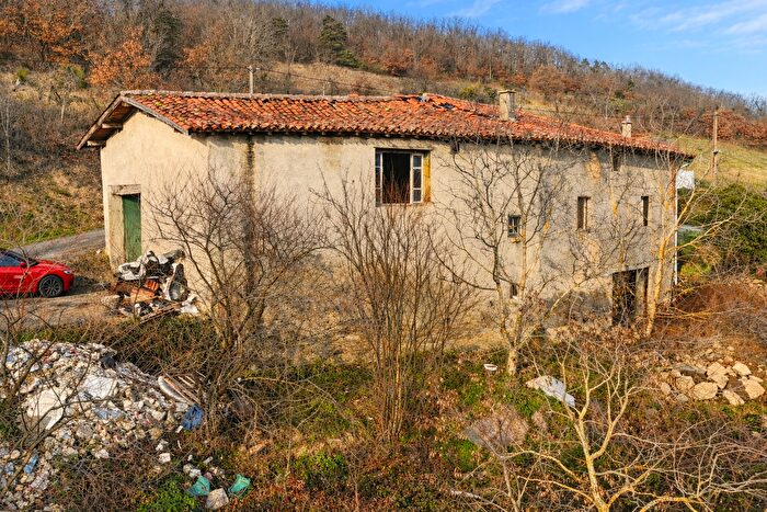 Maison à vendre - Thurins - 5 pièces - 4 chambres