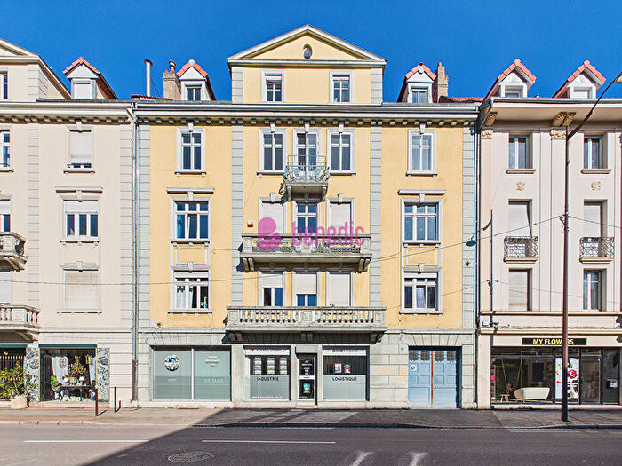 Appartement à vendre - Metz, Centre-ville - 5 pièces - 3 chambres