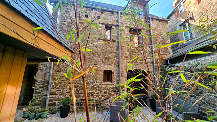 Maison à vendre - Léhon - 3 pièces - 2 chambres