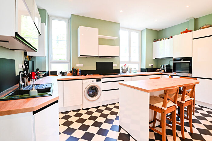 Aix-les-Bains, Est - Appartement 5 pièces à vendre
