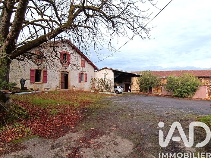 Maison à vendre - Maumusson-Laguian - 6 pièces - 4 chambres