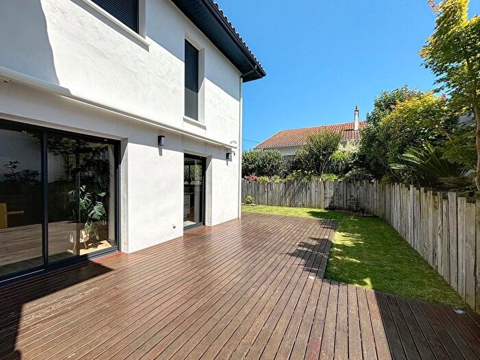 Maison à vendre - Anglet, Hardoy Courbois, Numa, Choisi - 4 pièces - 2 chambres