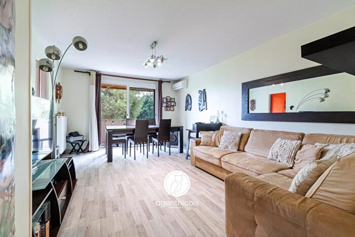 Appartement à vendre - Nice, Saint-Antoine - 3 pièces - 2 chambres