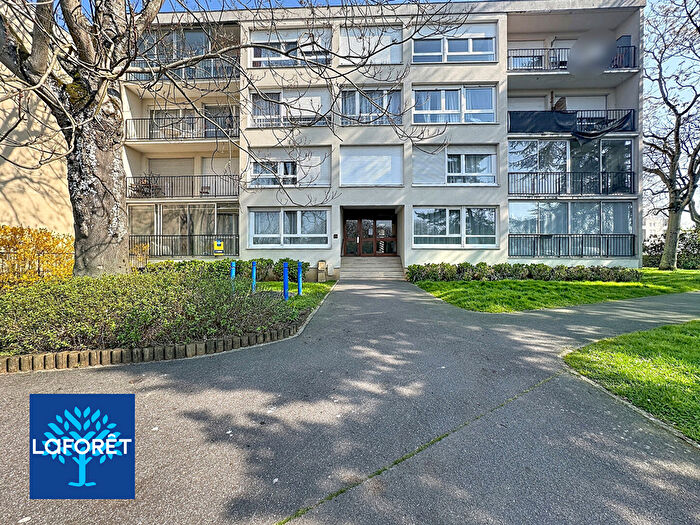 Évry, Parc aux Lièvres : Appartement 5 pièces à vendre