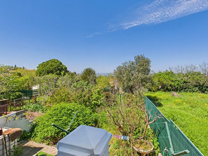 Maison à vendre - Moux - 8 pièces - 5 chambres