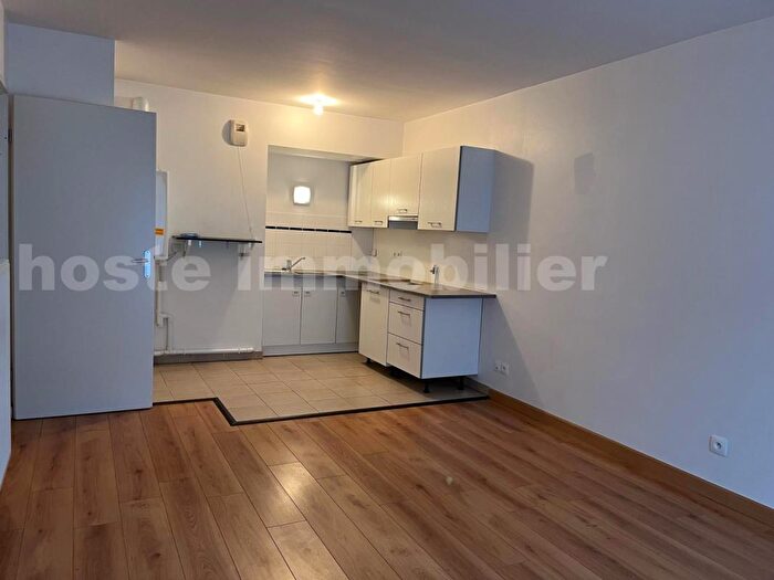 Lille, Saint-Maurice, Pellevoisin - Appartement 2 pièces à louer