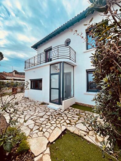 Maison à vendre - Sète, Les Métairies - 6 pièces - 5 chambres