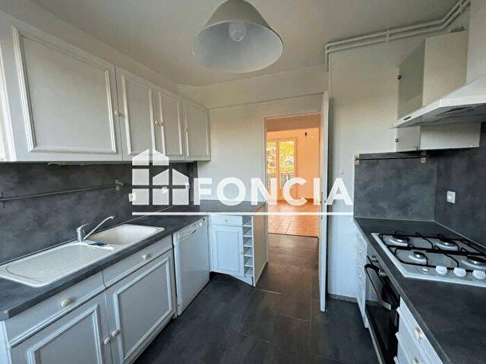 Appartement à louer - Clos Au Duc, Évreux - 3 pièces - 2 chambres