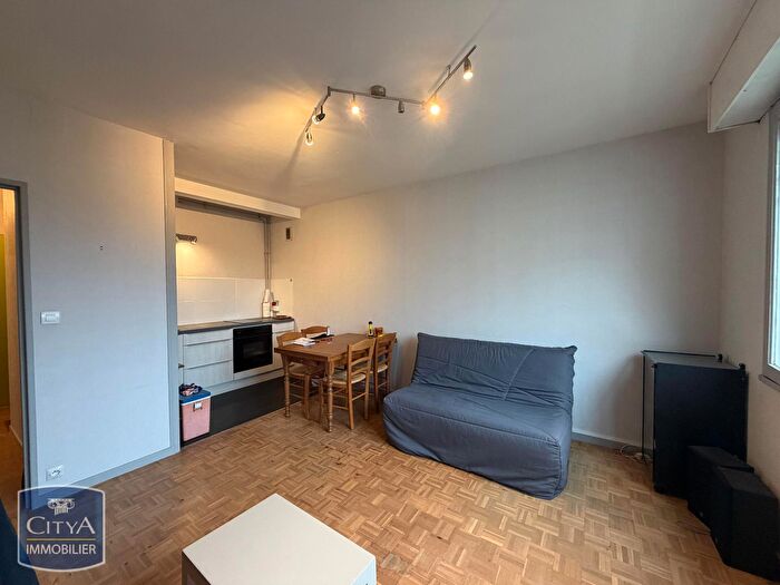 Appartement à louer - Le Mans, République, Jacobins - 1 pièce