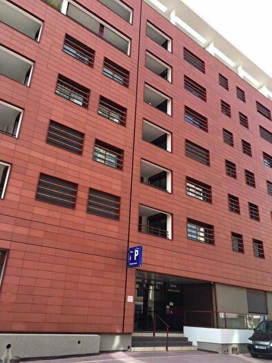 Appartement à louer - Clémenceau, Perpignan - 2 pièces - 1 chambre