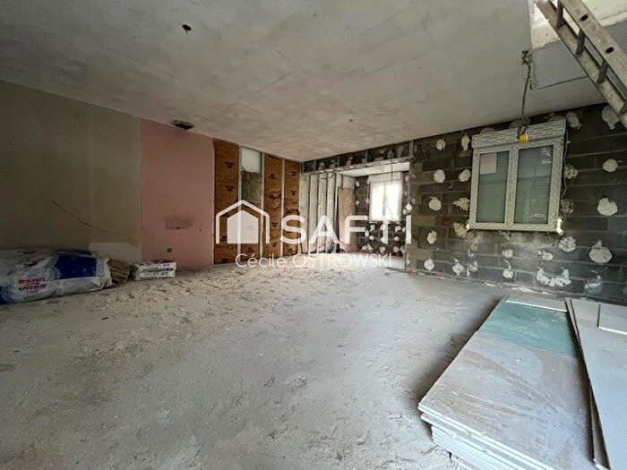 Maison 4 pièces à vendre à Pommera