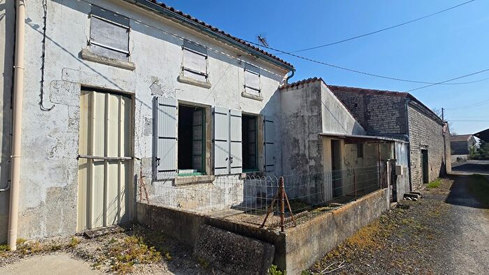Maison 2 pièces à vendre - La Brousse