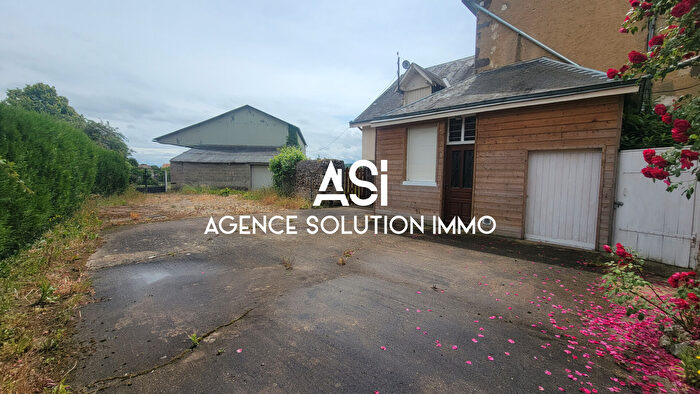 Maison 5 pièces à Saint-Aubin-de-Locquenay, à vendre