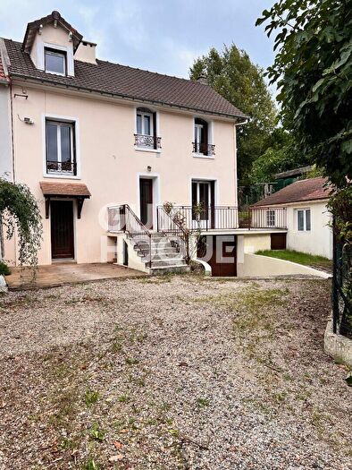 Maison à louer - La Chataigneraie, Saint-Leu-la-Forêt - 5 pièces - 3 chambres