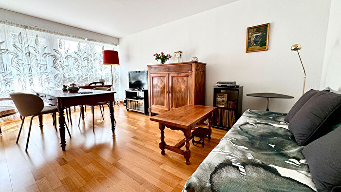 Appartement à vendre - Évry, Grand Bourg - 3 pièces - 2 chambres