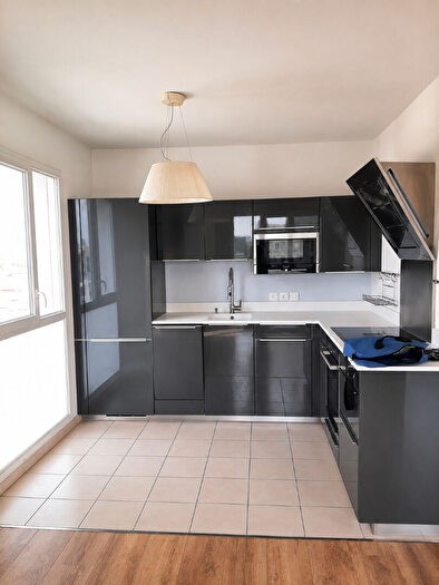 Saint-Denis, La Plaine Saint-Denis : Appartement 4 pièces à louer