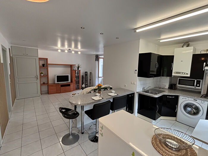 Appartement à vendre - Saint-Jean-de-Luz - 3 pièces - 2 chambres