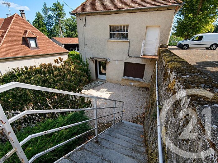 Gourdon : Maison 2 pièces à louer