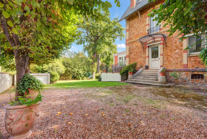 Saint-Germain-en-Laye, Alsace, Péreire : Maison 9 pièces à vendre