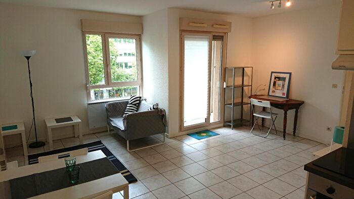 Appartement à louer - Lyon e , Sans Souci, Dauphiné - 2 pièces - 1 chambre