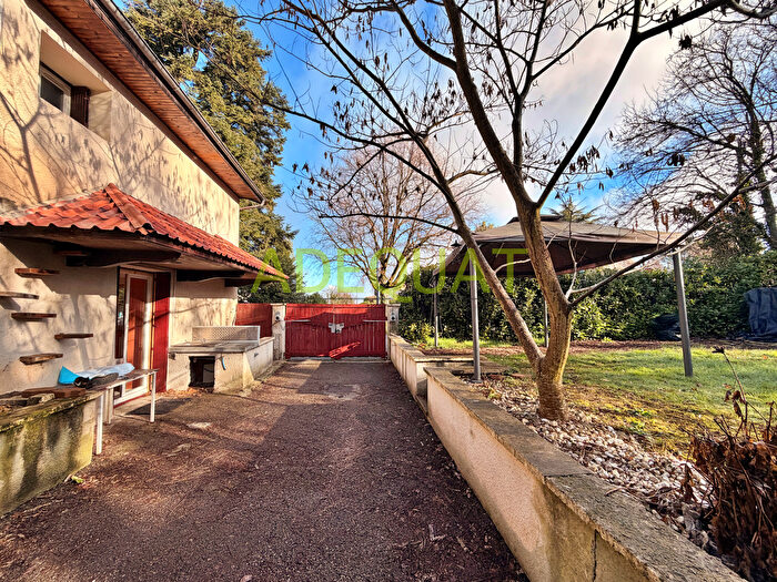 Maison à vendre - Villefontaine, Servenoble - 4 pièces - 3 chambres