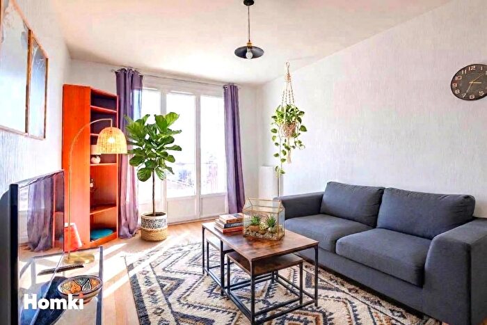 Villeurbanne, Grand Clément : Appartement 3 pièces à vendre