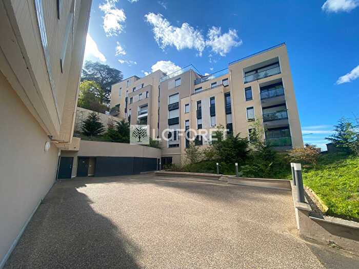 Appartement à louer - Sèvres, Centre-ville, Cristallerie, Manufacture, Danton - 1 pièce - 1 chambre