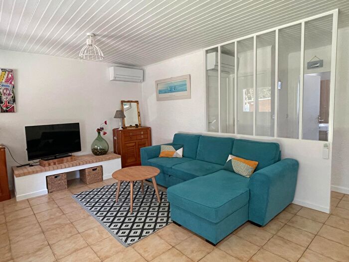 Lège-Cap-Ferret : Maison 3 pièces à vendre