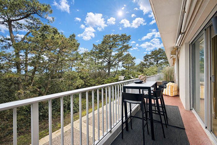 Appartement à vendre - La Baule-Escoublac, La Baule-les-Pins - 4 pièces - 3 chambres