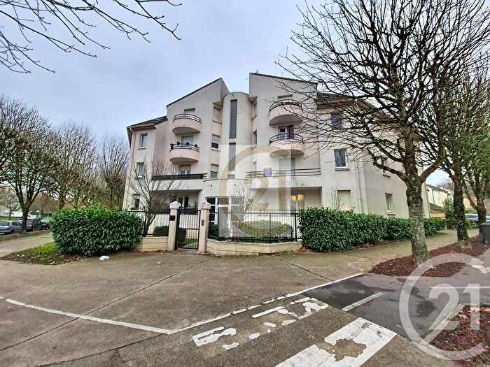 Appartement à louer - Noisy-le-Grand, Sud - 2 pièces - 1 chambre