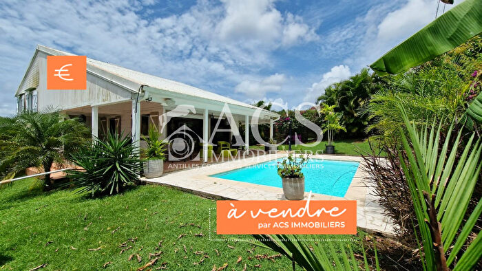 Maison à vendre - Le Lamentin - 5 pièces - 4 chambres