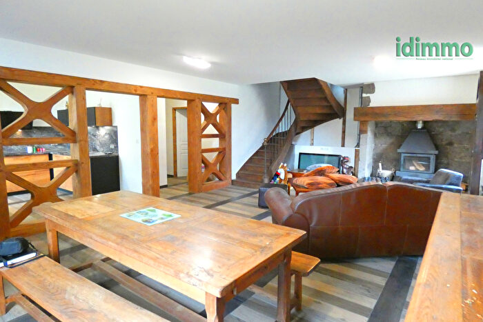 Maison à vendre - Velzic - 5 pièces - 4 chambres