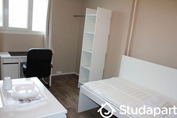 Appartement à louer - Puy du Roi, Compiègne - 1 pièce - 1 chambre