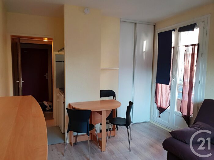 Appartement 1 pièce à Le Petit-Quevilly, Saint-Julien, à louer