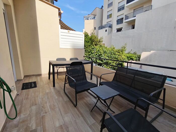 Nice, Madeleine : Appartement 2 pièces à vendre