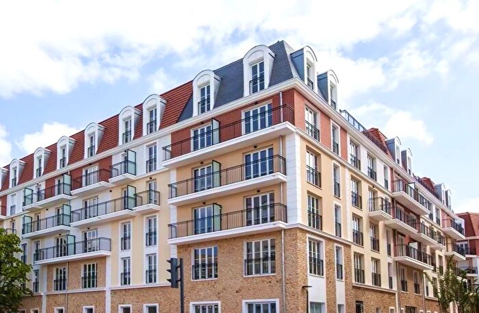 Chelles, Chelles Sud, Grande Prairie, Bords de Marne : Appartement 2 pièces à vendre