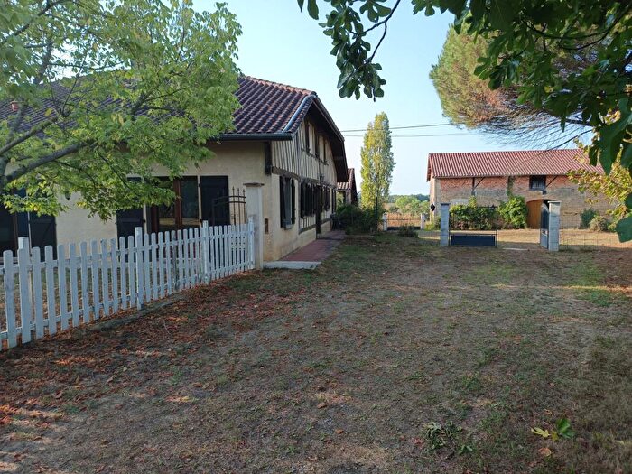 Maison 7 pièces à Le Houga, à vendre